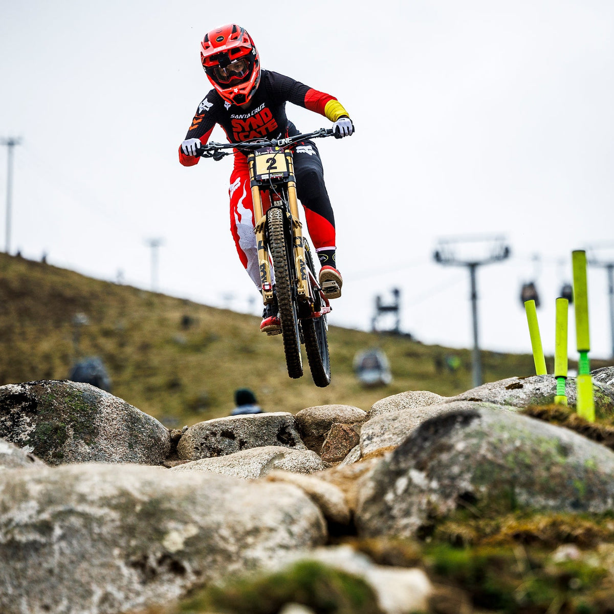 Downhill Bikes – Santa Cruz Bicycles
