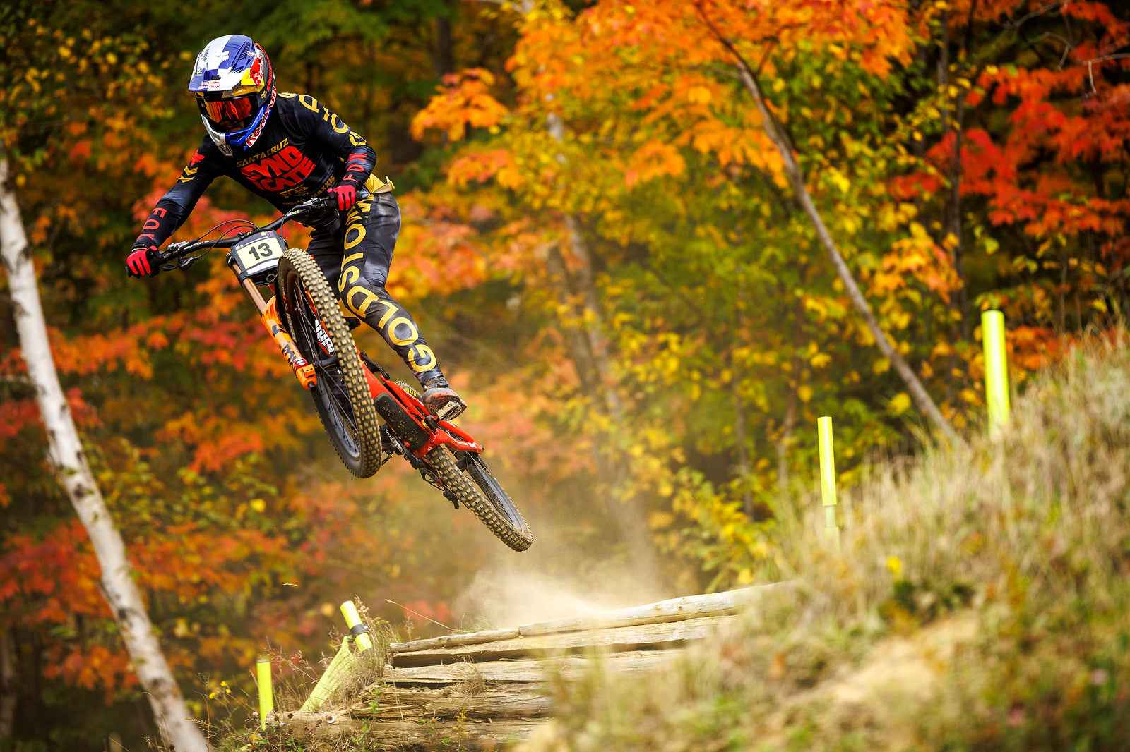 Downhill Bikes – Santa Cruz Bicycles